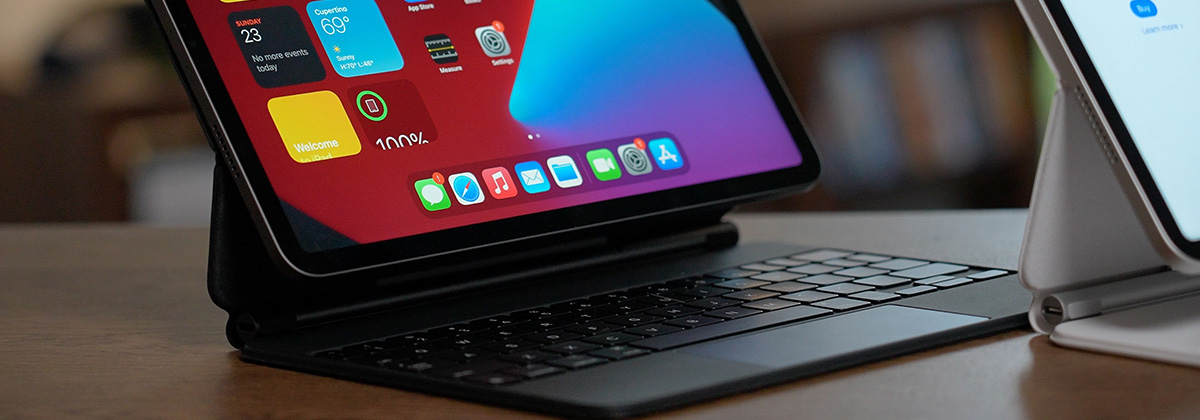 How to turn your iPad into a full laptop computer | Geeks2U